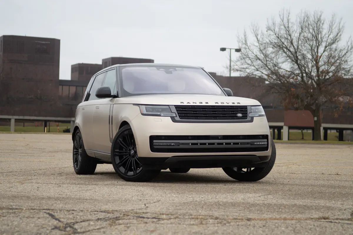 Range Rover 2023: Análisis, Precios y Familia de Lujo