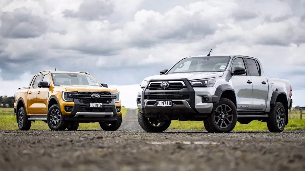 ¡Toyota Hilux vs Ford Ranger Raptor: ¡La Batalla Definitiva en Basella ...