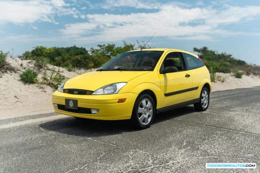 Ford Focus ZX3 Mk1:El Clásico Moderno que Nadie Esperaba