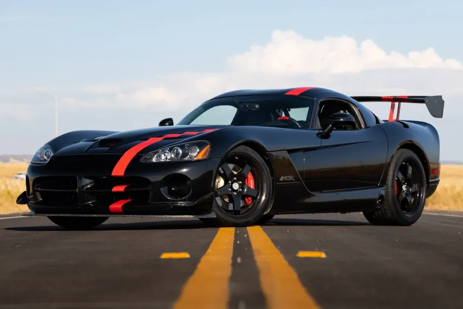 Viper Auto: La Bestia Americana Dodge Viper SRT10 ACR