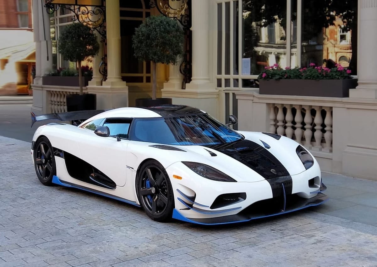 Koenigsegg Agera RS1: ¡Descubre su Poder!
