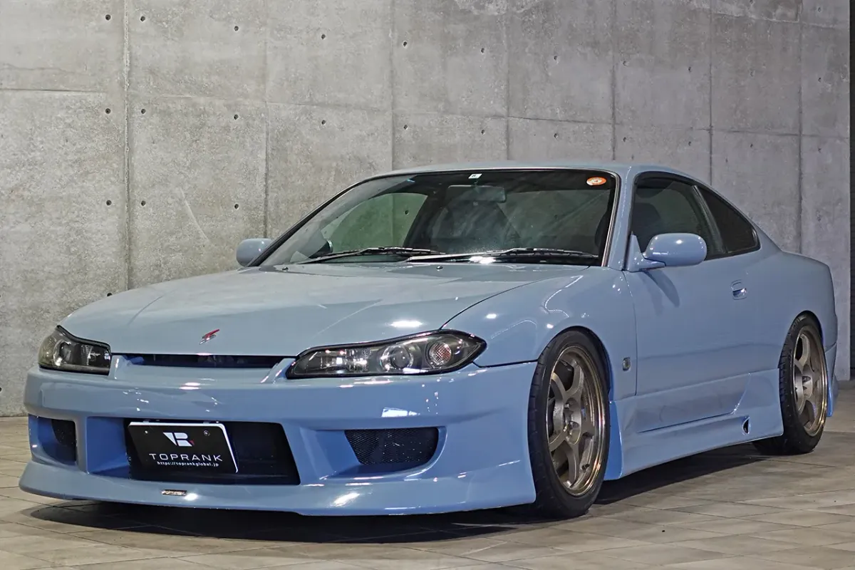 Nissan Silvia S15 Spec-R: Guía de Precio e Importación