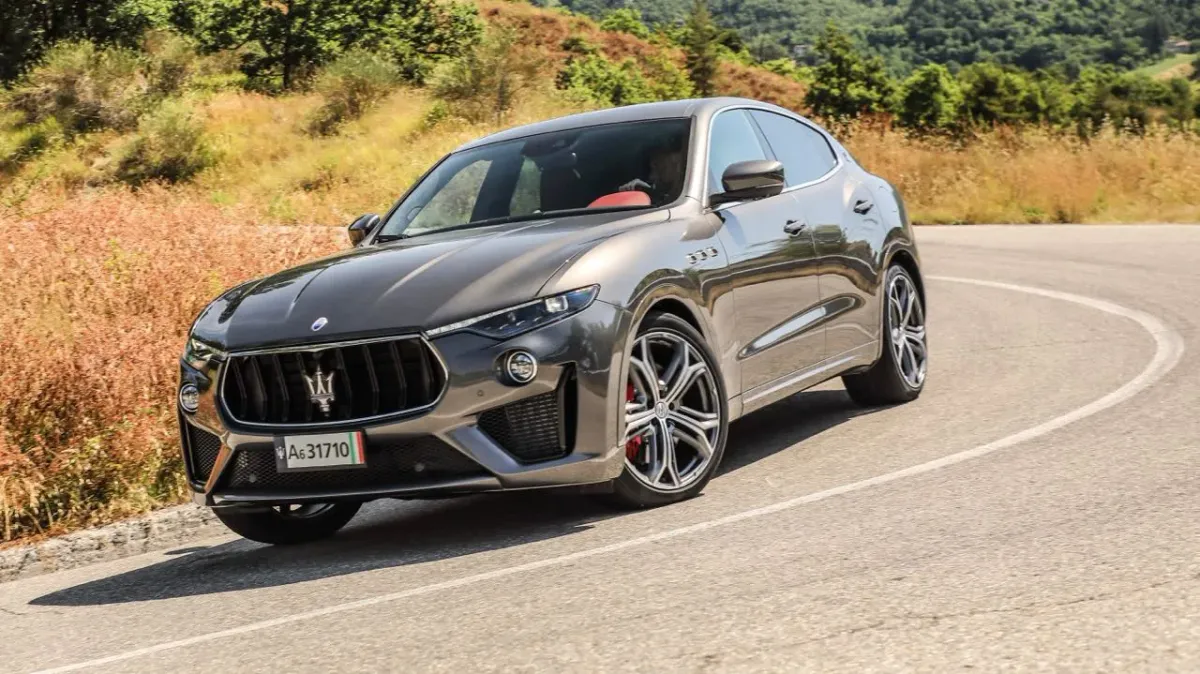 ¿Es un Ferrari de verdad? Analizando el Maserati Levante GTS y la ...