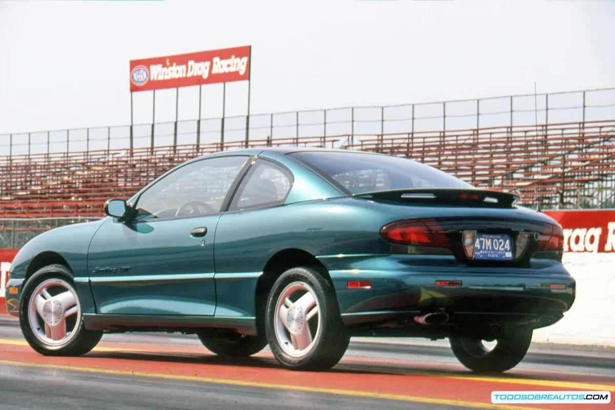 Pontiac Sunfire GT 1996: Prueba de Manejo y Análisis a Fondo ...